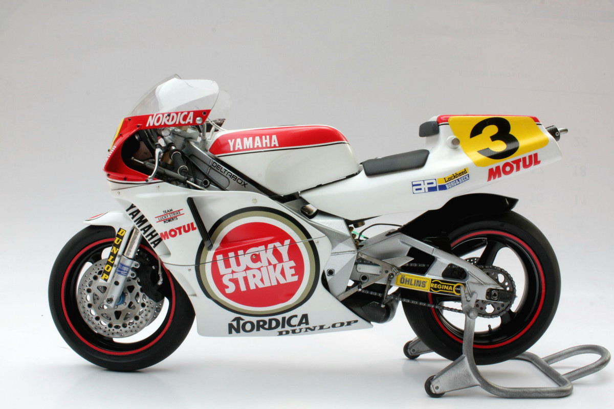 Hasegawa 'Lucky-Strike' Yamaha YZR500 '89 - Wayne Rainey - Ready For Inspection - Vehicles ...