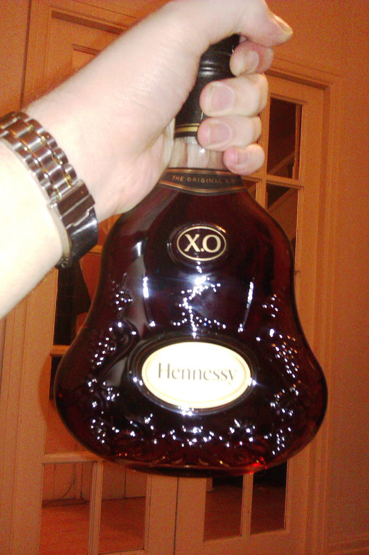 hennessy xo bottle — Postimages