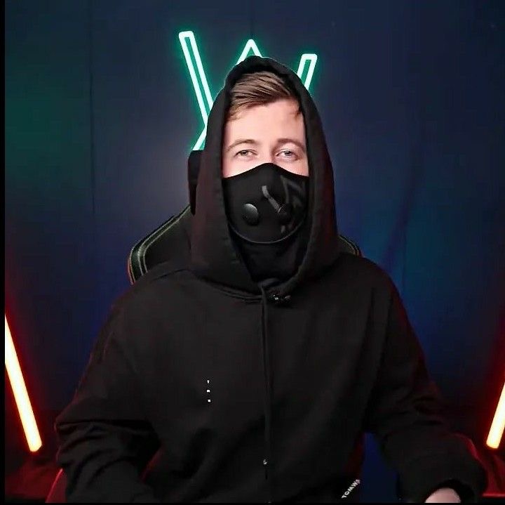 Alan Walker Minecraft Skin
