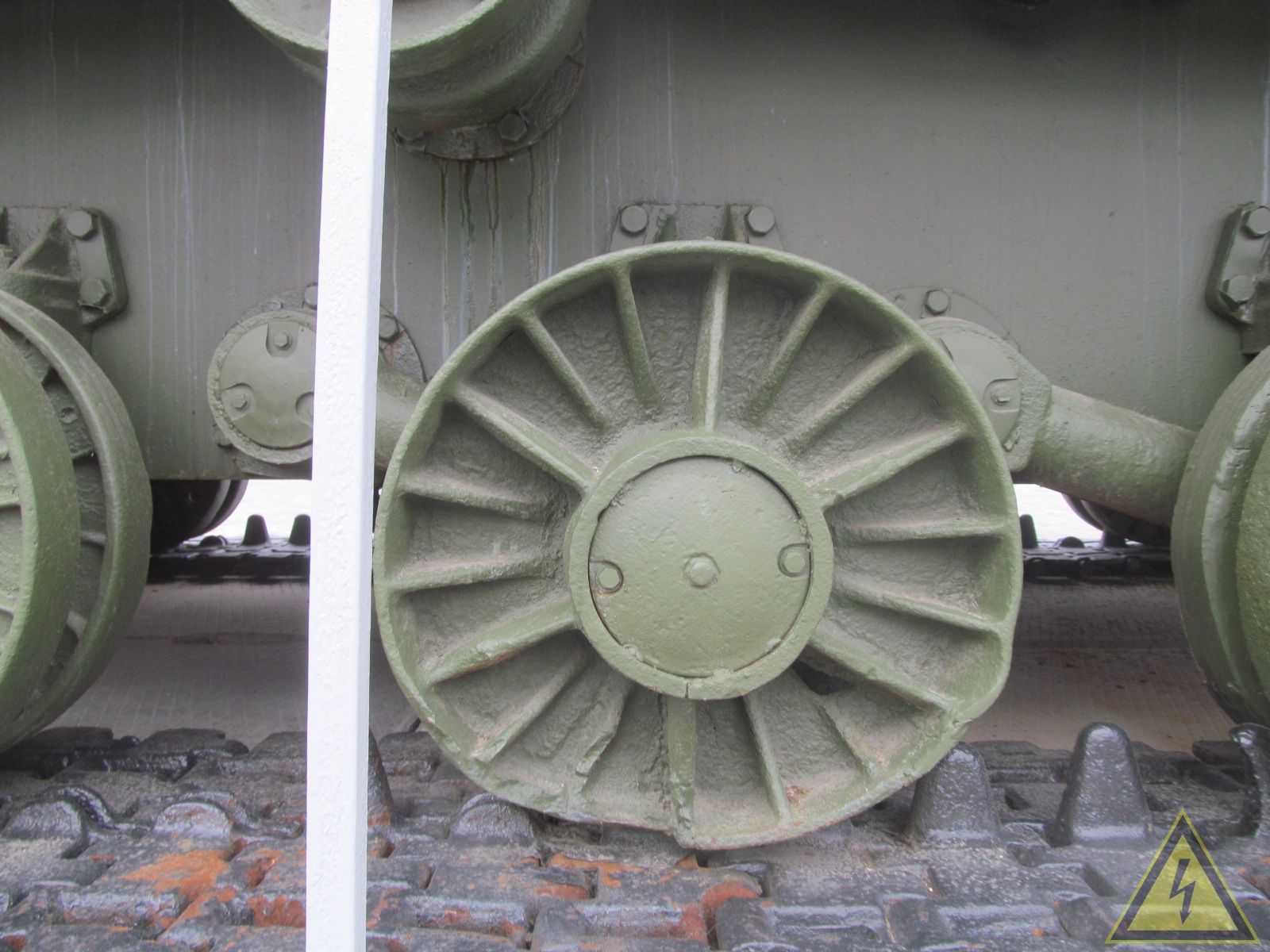 IMG 1995 — Postimages