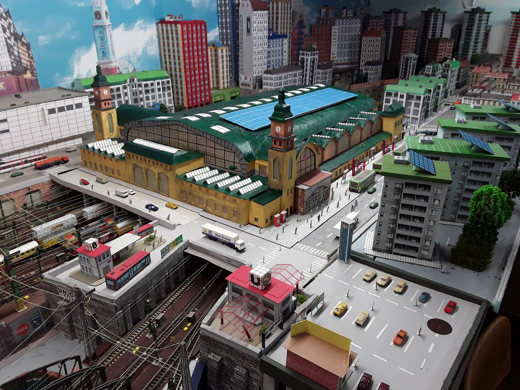 RE: Anhalterbahnhof und Hamburg Hbf in Spur Z - 24