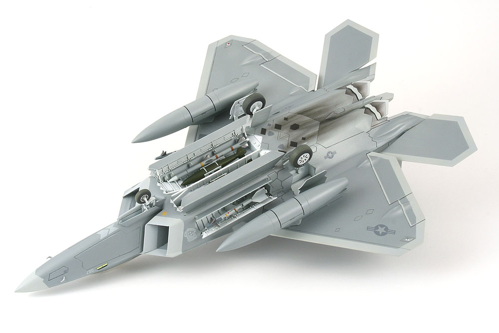 [Revell] Lockheed F-22 Raptor