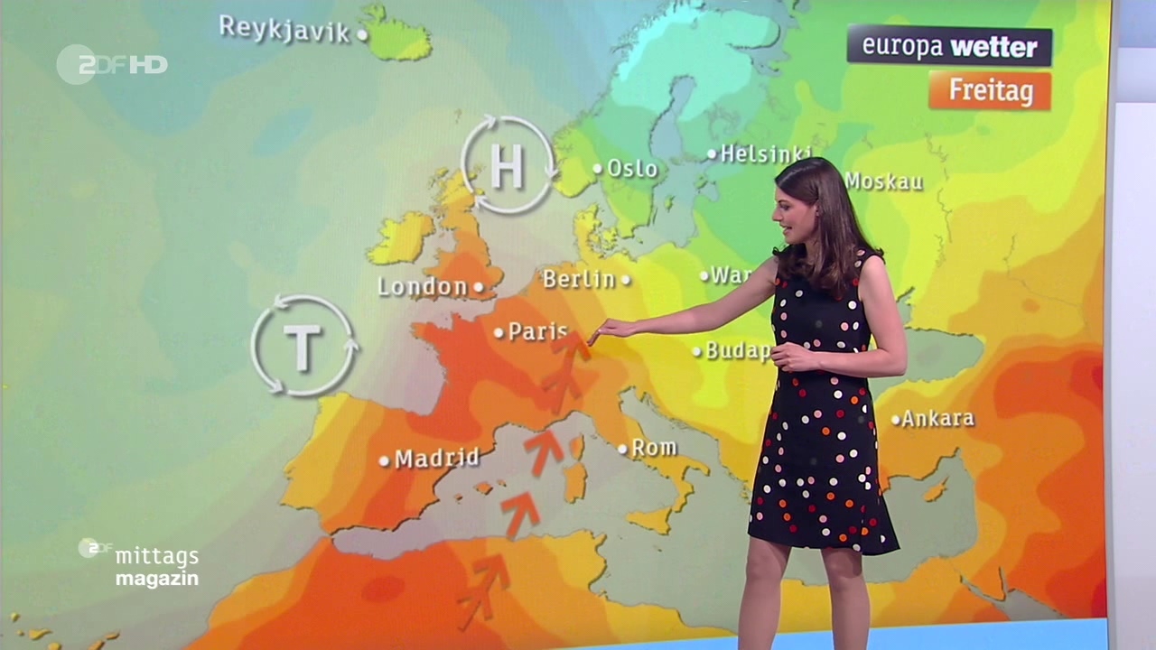 Christa Stipp ZDF Mi Ma Wetter 24 06 2019 pp 17 — Postimages