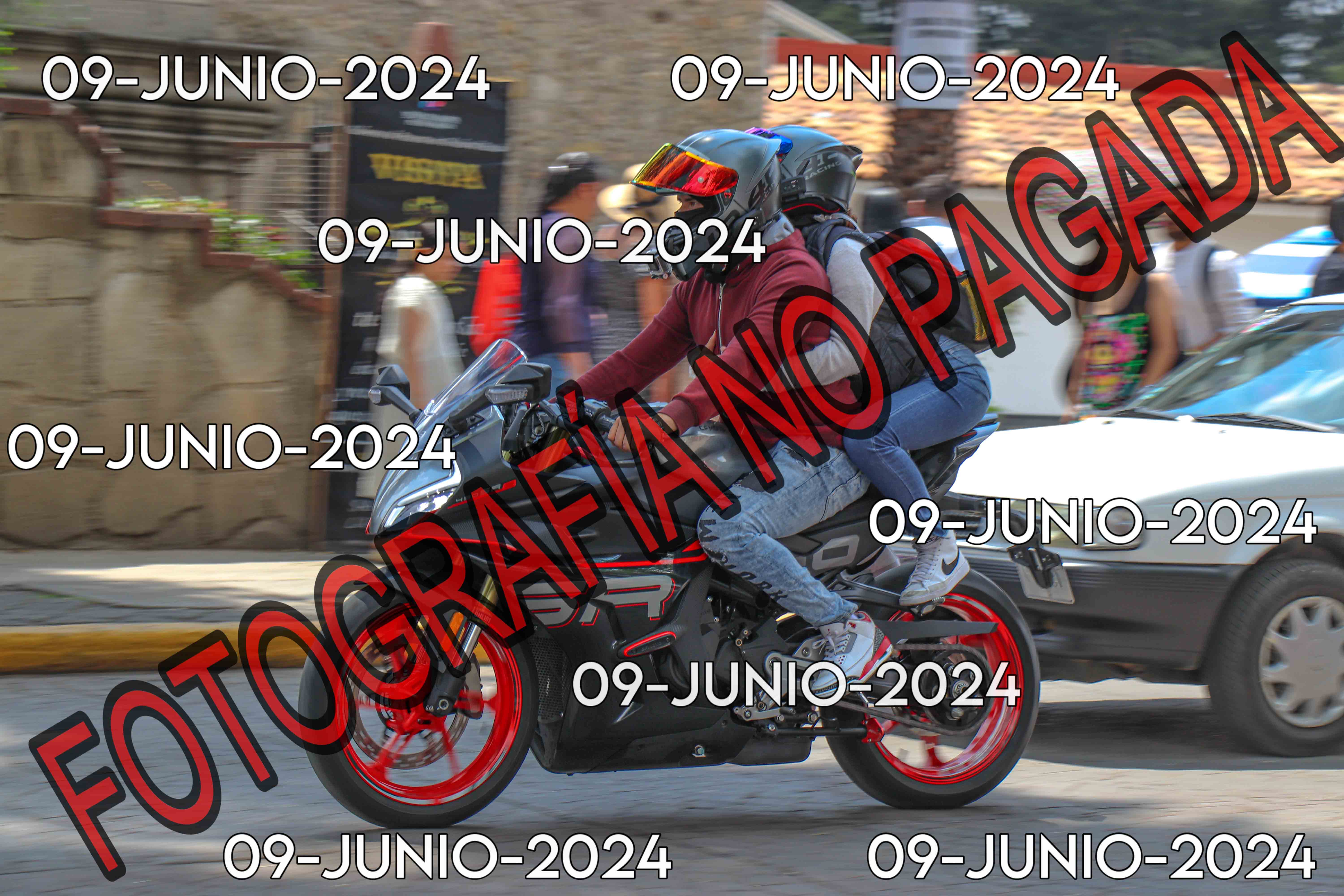 CV 379 — Postimages