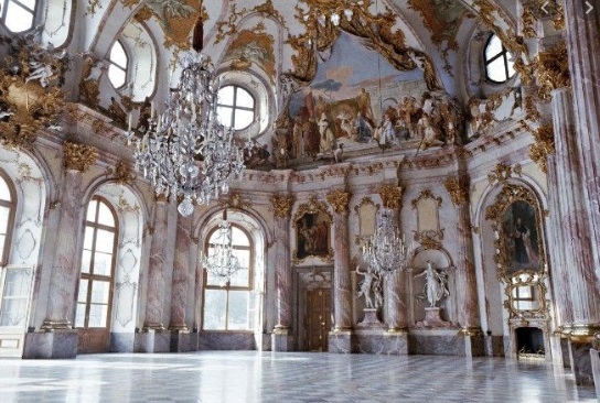 Arquitectura y Decoraciones de interiores al estilo Rococó - Foros Perú