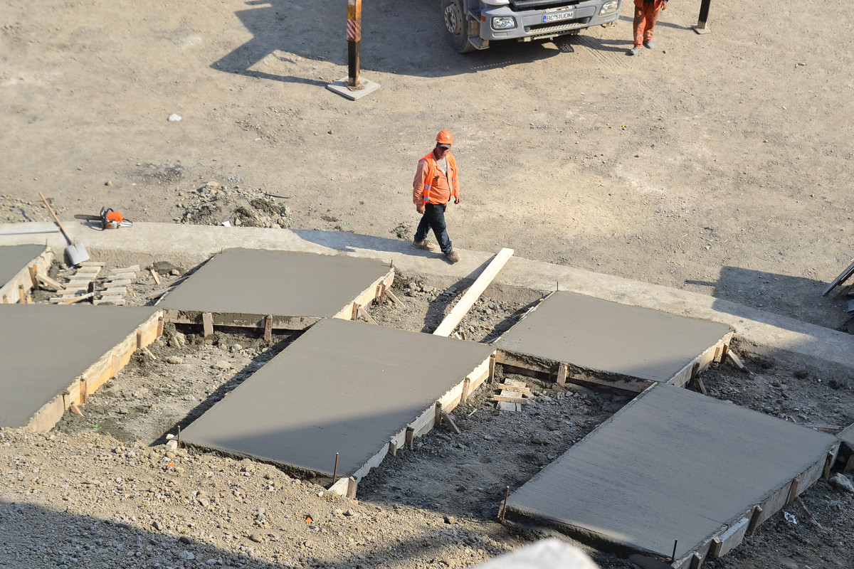 DSC 2307 — Postimages