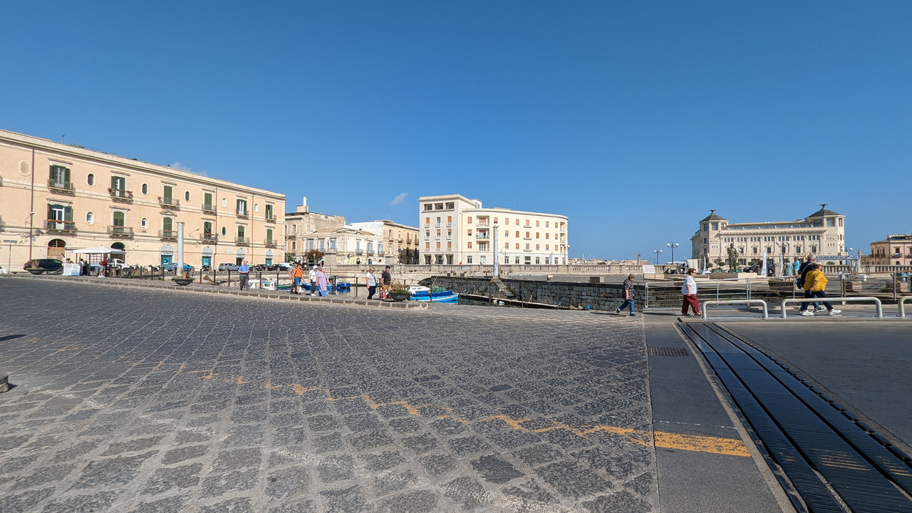 PXL 20231012 090848157 — Postimages