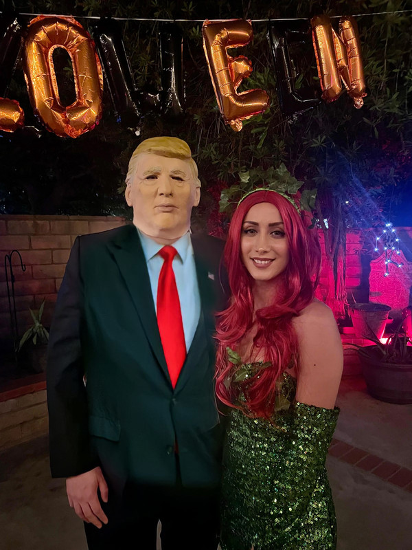 tie and suit 1 drive — Postimages