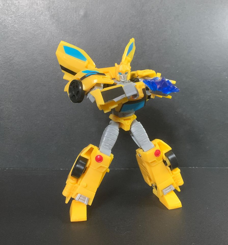 Cyberverser Deluxe Bumblebee 02 — Postimages