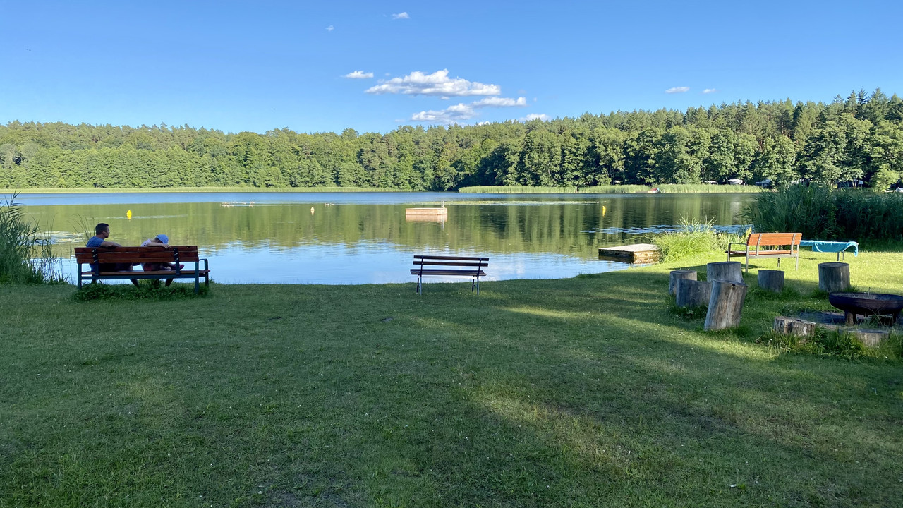 F50 AF70 B 0091 4 D58 AABD 507 F3 D5 ED177 — Postimages