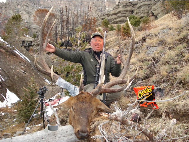Roundoak's 3rd Anal Big Buck Photo Contest - 24hourcampfire