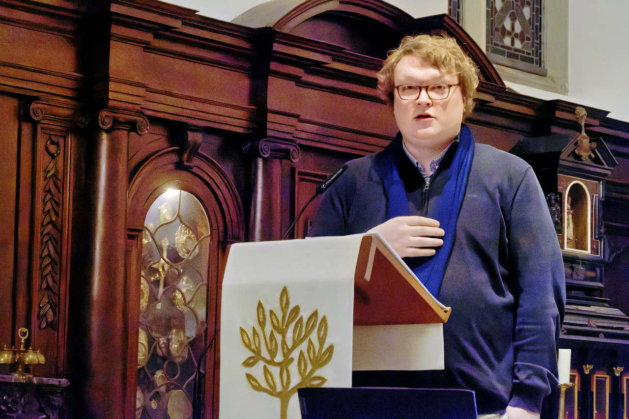 DECANAAT lEPER-POPERINGE - NIEUWJAARSBIJEENKOMST - Over geloven... en ...