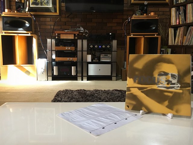 Turntable positioning - Where to place or not to place - Turntables ...