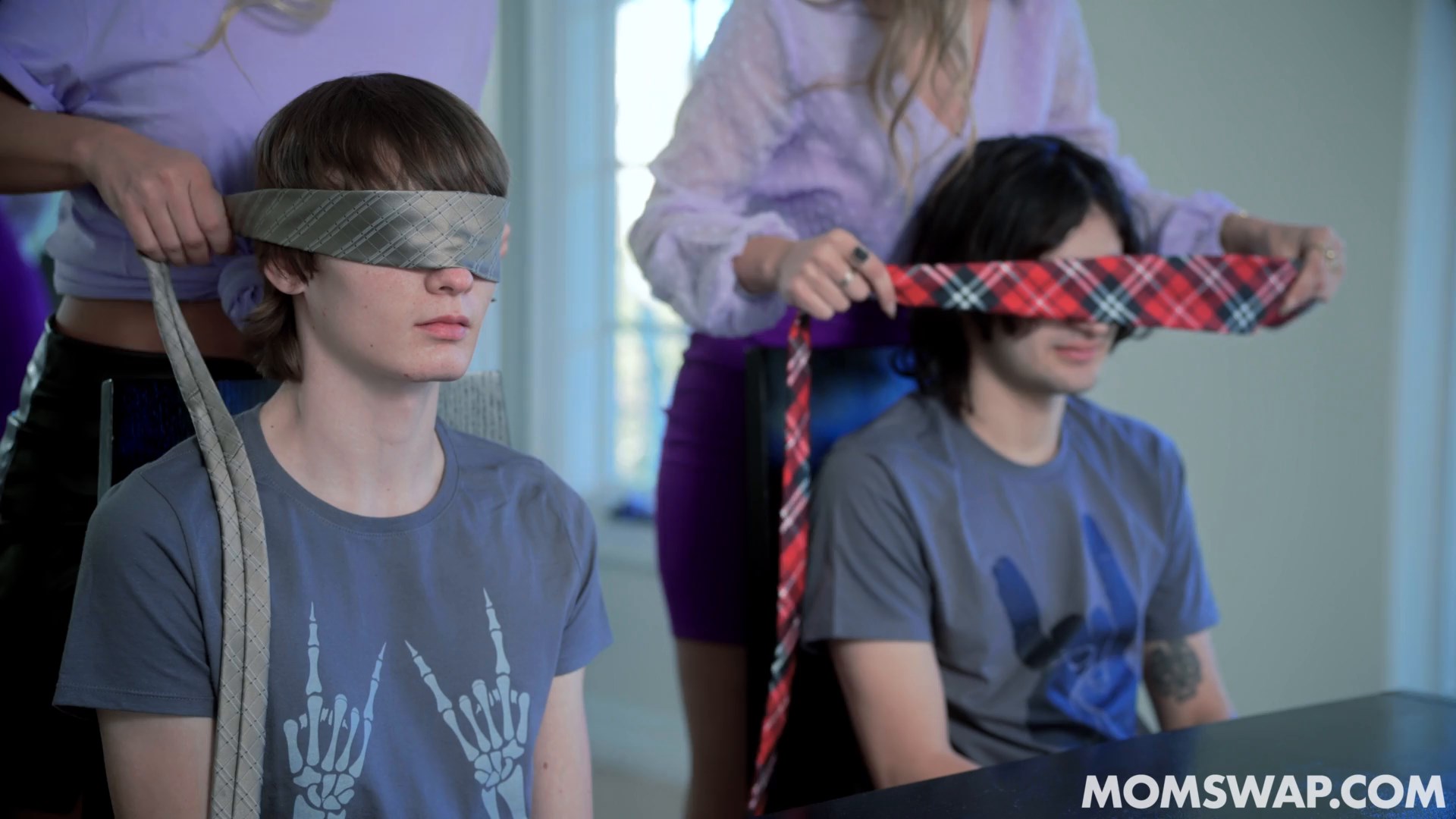 Kenzie Love Alexis Malone College Bound Cream Pie MOMSWAP mp4 0002 — Postimages