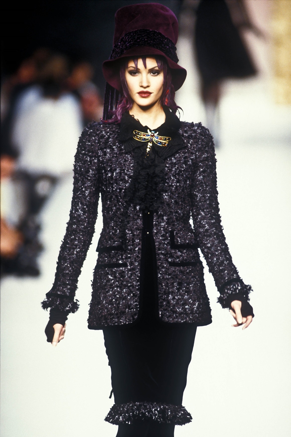 Fashion Classic: CHANEL Haute Couture Fall/Winter 1992 | Lipstick Alley