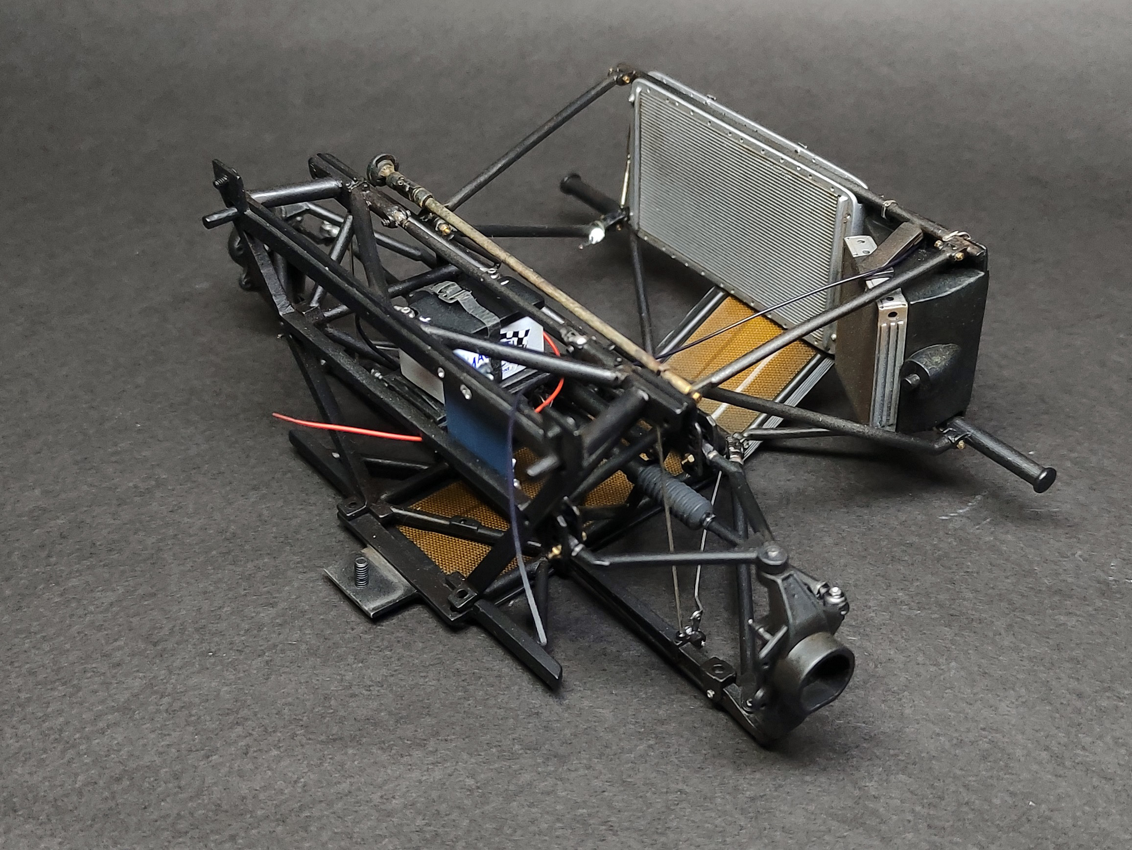 L037 186 — Postimages