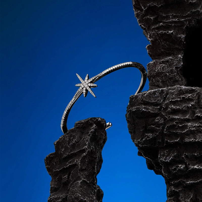 SILVER POLE STAR BANGLE 3 — Postimages