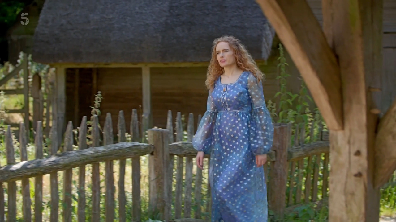 2023 01 14 20 30 Channel5 Secrets of the Royal Palaces 3x2 mp4 snapshot ...