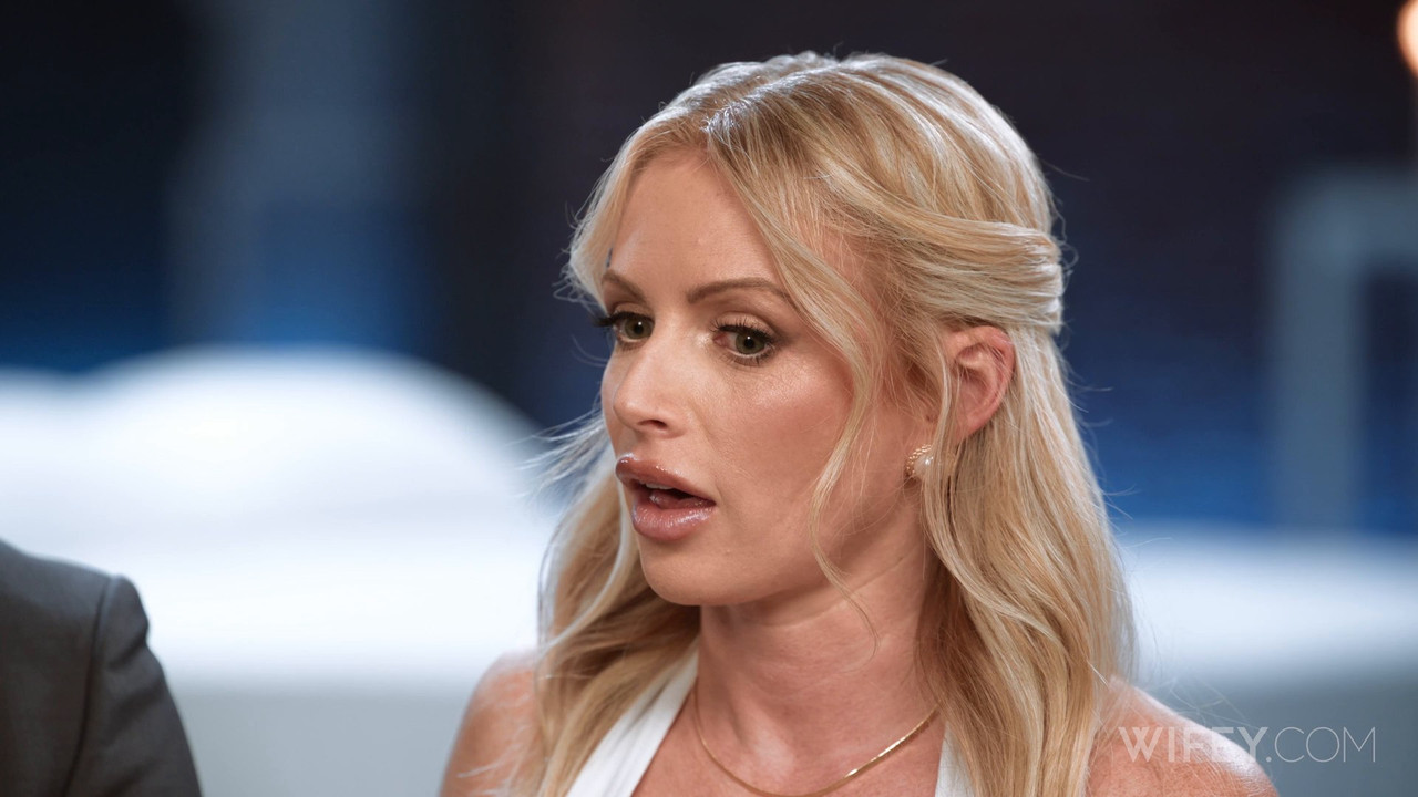 Danielle Renae And Richard Bride Gets Gangbanged While Hubby Watches WIFEY mp4 0004 — Postimages