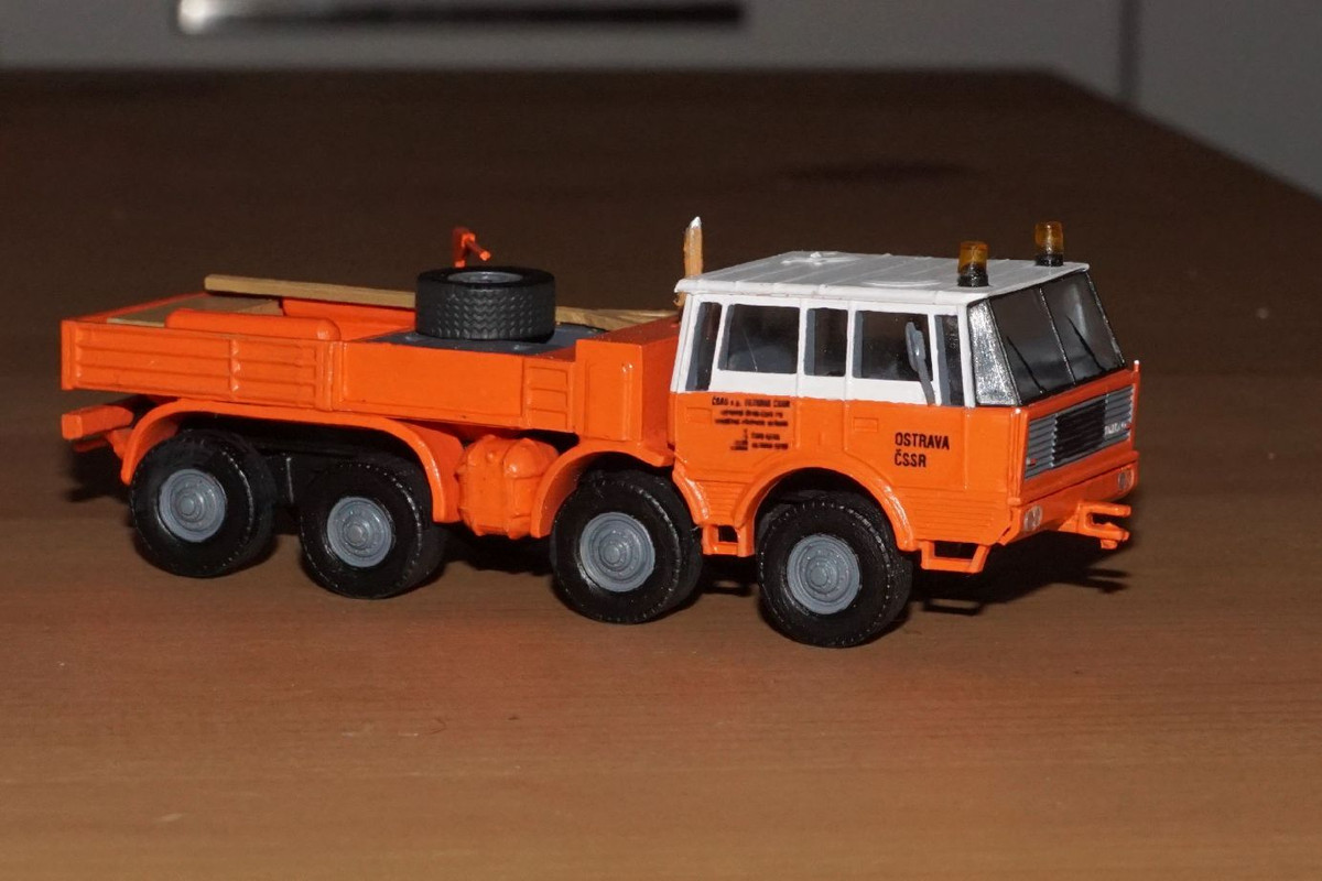 T813 8x8 1ku87 1d — Postimages