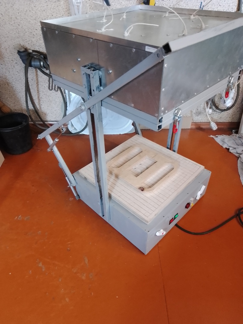 PI7g F0071 L4 — Postimages