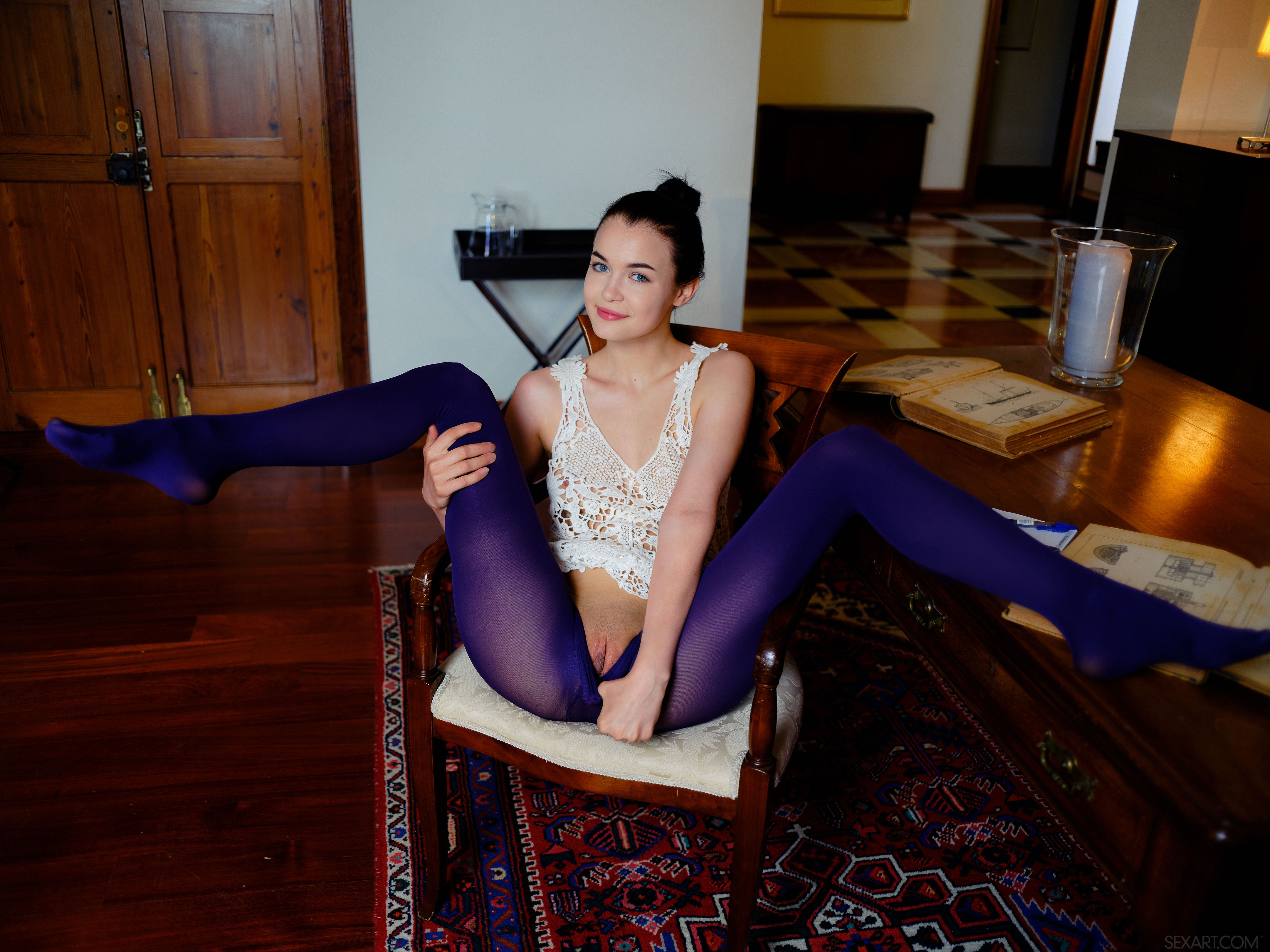 Sex Art Blue Nylon Tutsi high 0019 — Postimages