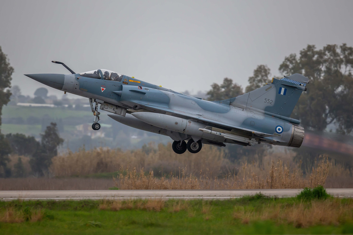 Mirage 2000 Greek AF (4) Sharpen AI Motion — Postimages