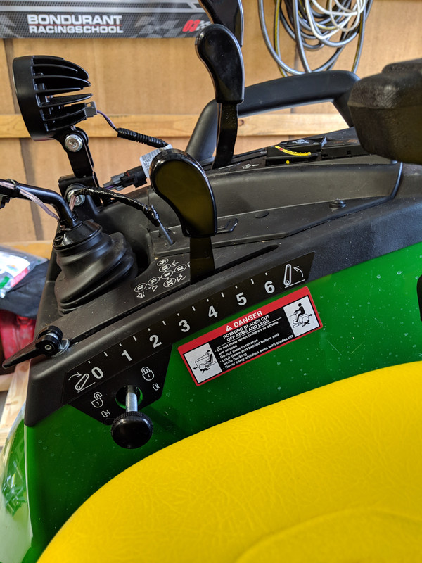 New loader control knob for controlling 3rd function | Green Tractor Talk