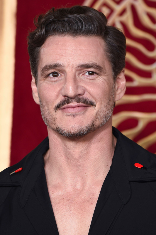 Pedro Pascal 150 — Postimages