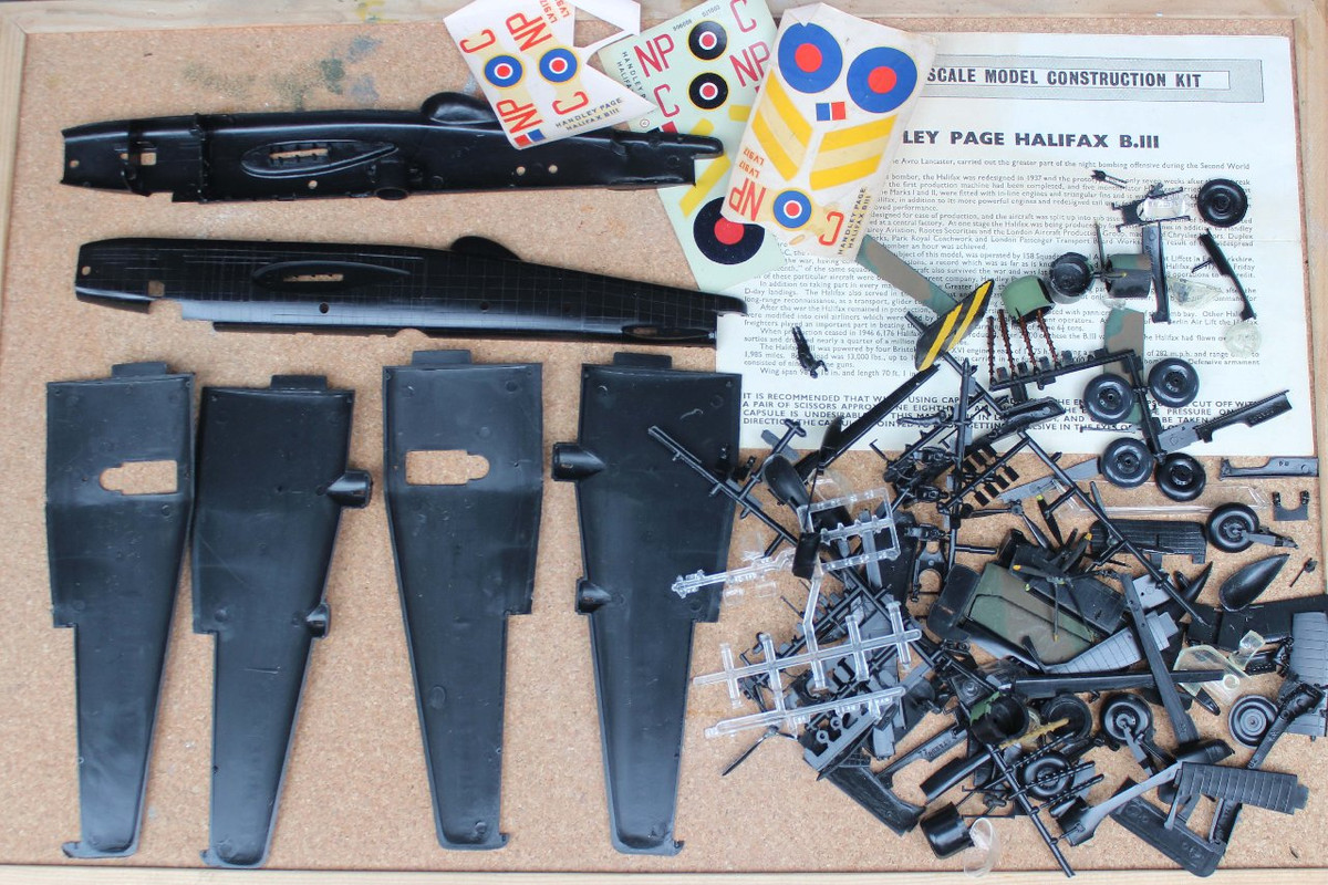 Airfix HP Halifax - A Kit You Built As A Kid GB - Britmodeller.com