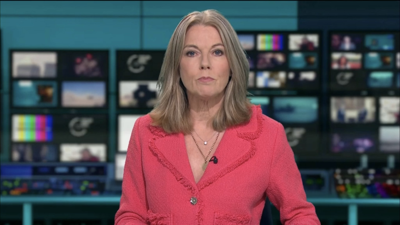 B785 BC6 C B7 EB 4 E7 C 9037 51769 BBFB541 — Postimages