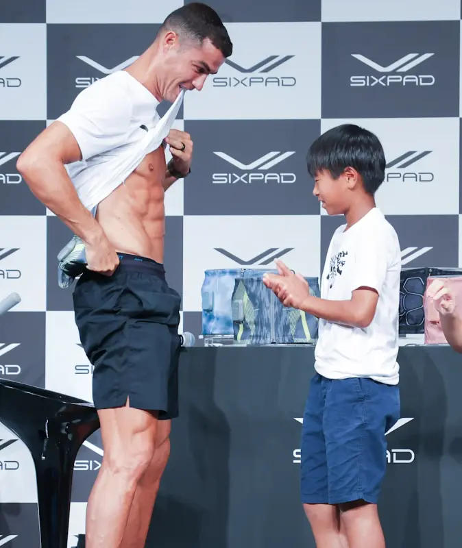 Cristiano Ronaldo 3719 — Postimages