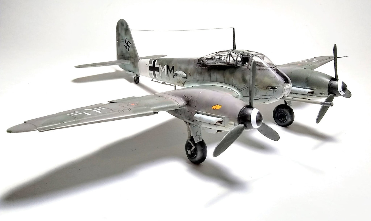 Another Reich Defender: Airfix 1/72nd scale Me 410