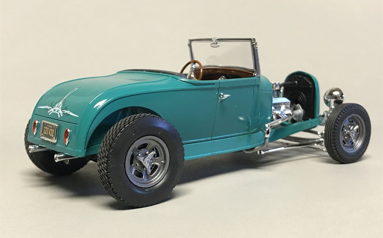 Revell ‘29 Ford Roadster - Ready For Inspection - Vehicles ...