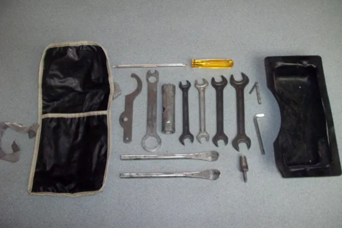 Commando toolkits ? - Britbike forum