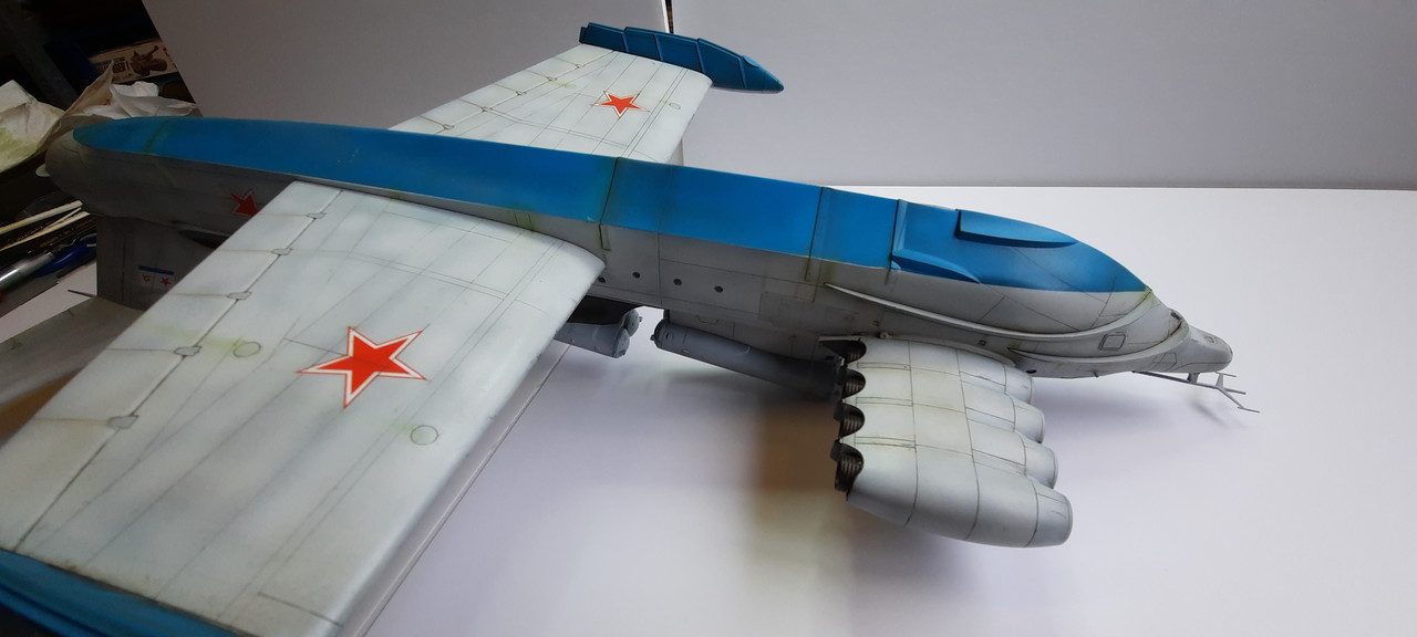 Takom 1/144, MD-160 Lun-class Ekranoplan, The love child of Dumbo and ...