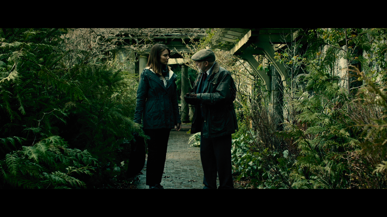 mpv shot The Boy 2016 2160p UHD BDREMUX HDR DV HEVC Нечипорук 00 15 04 ...