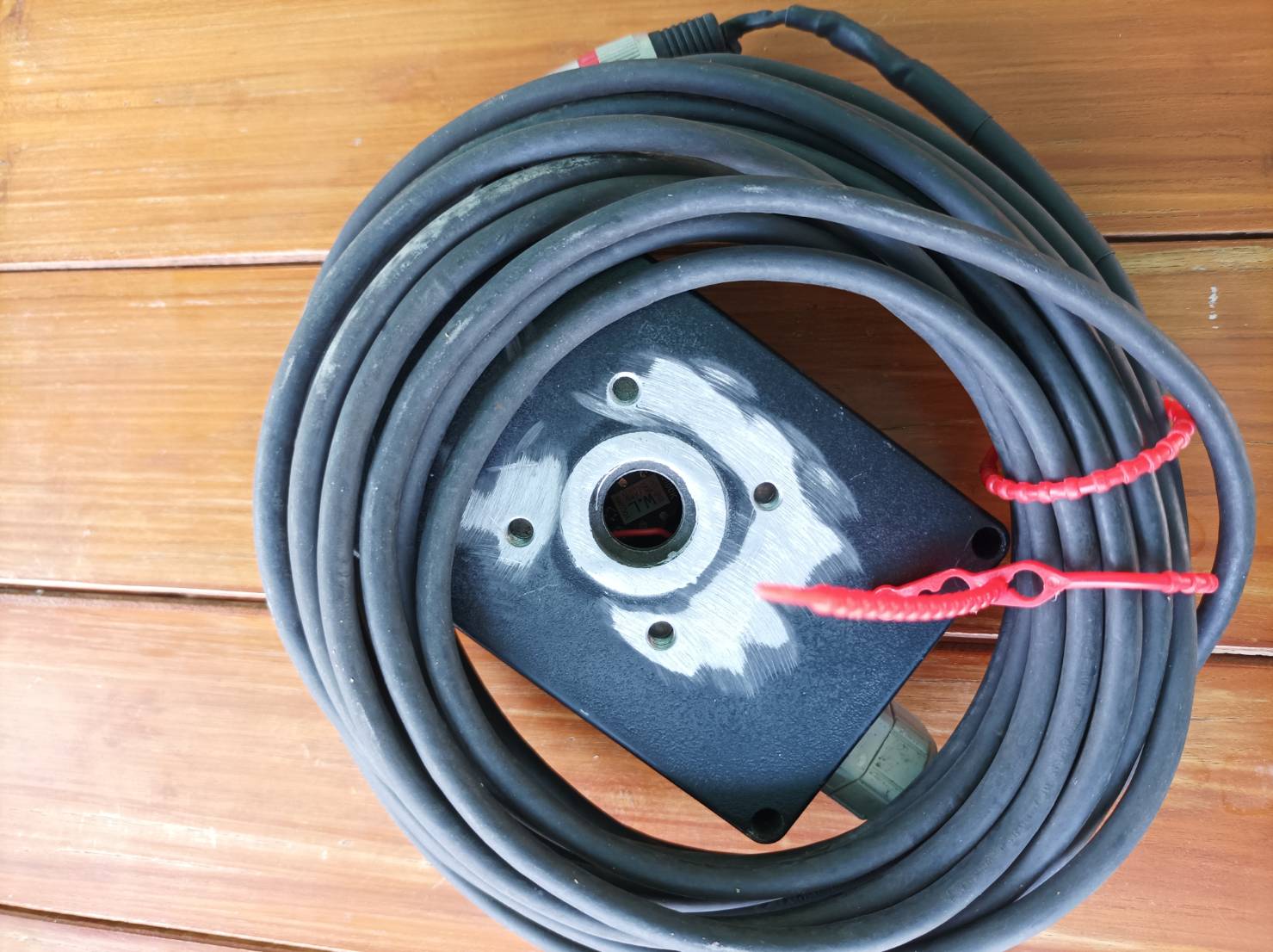 112773 0 — Postimages