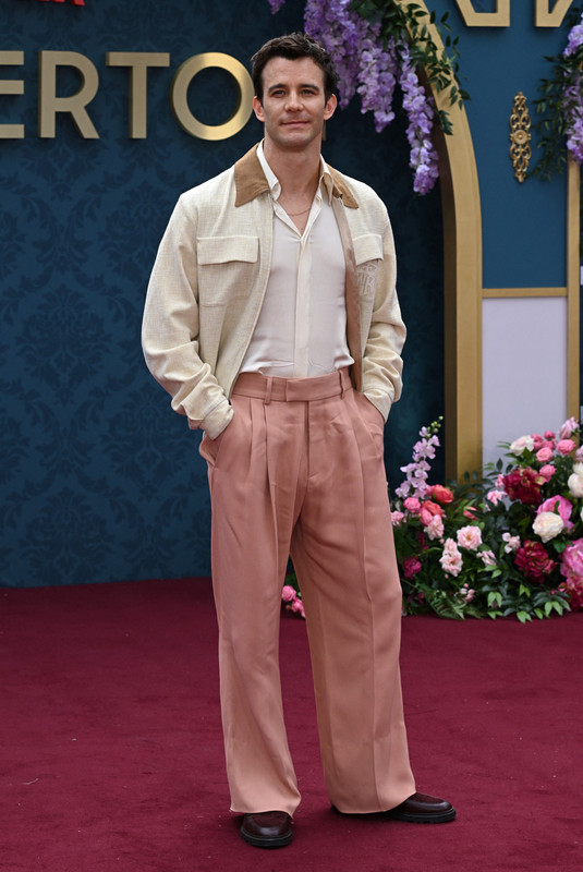 Luke Thompson 022 — Postimages