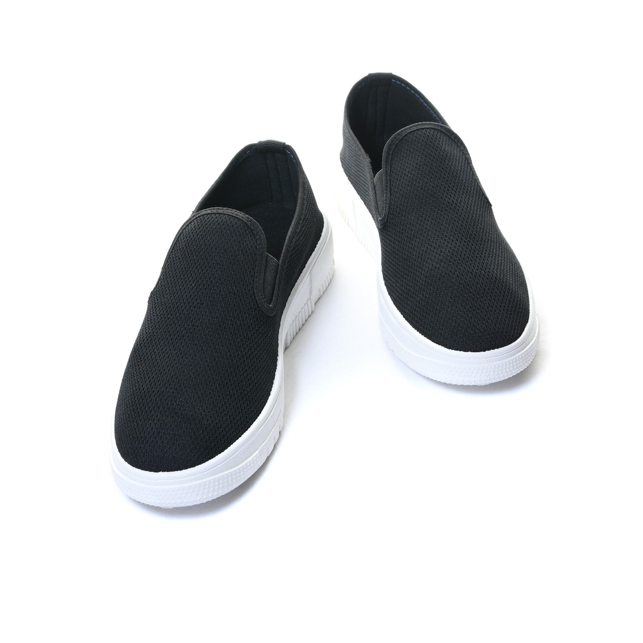 907 BW 2 — Postimages