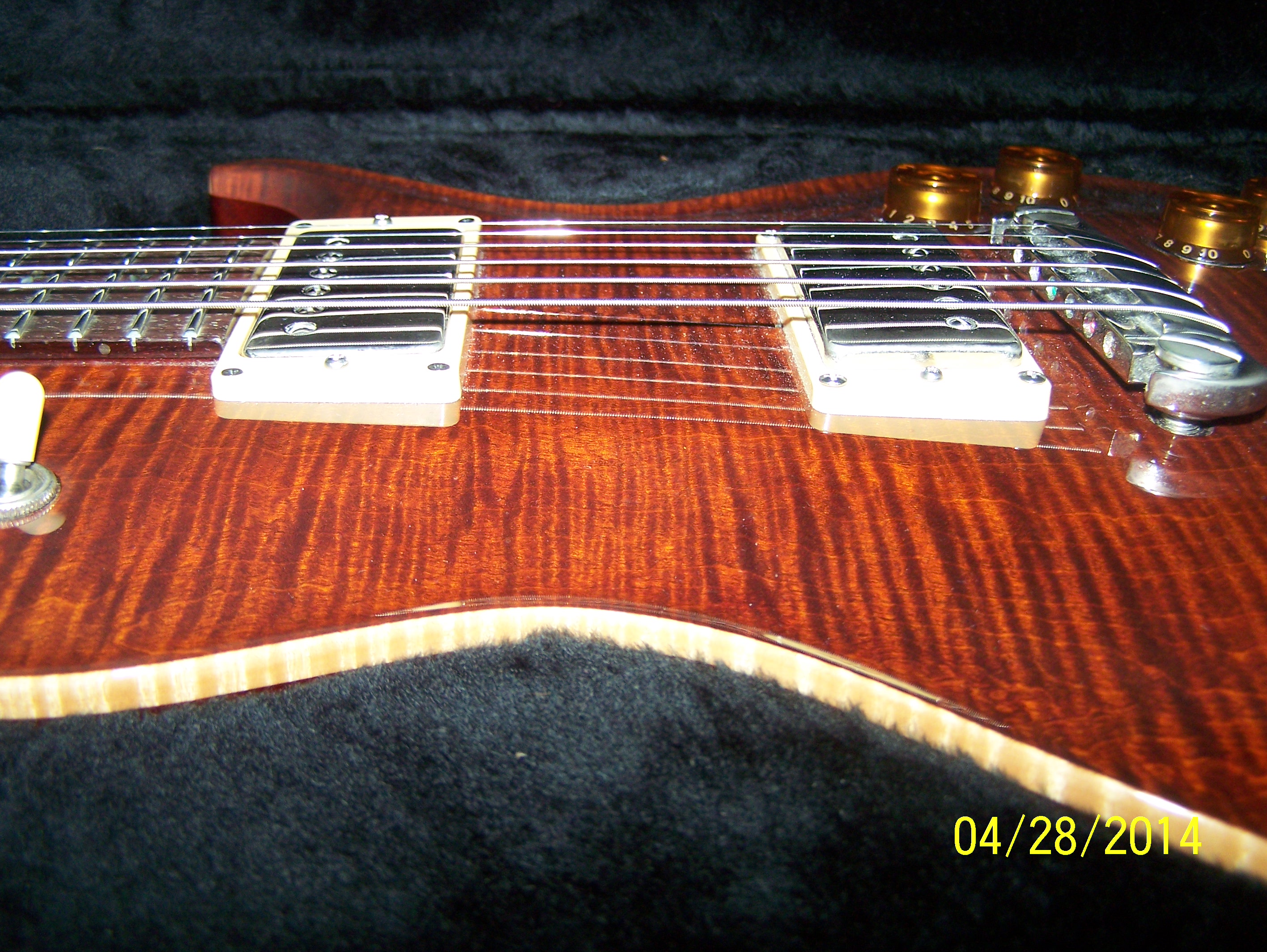 100 3552 — Postimages