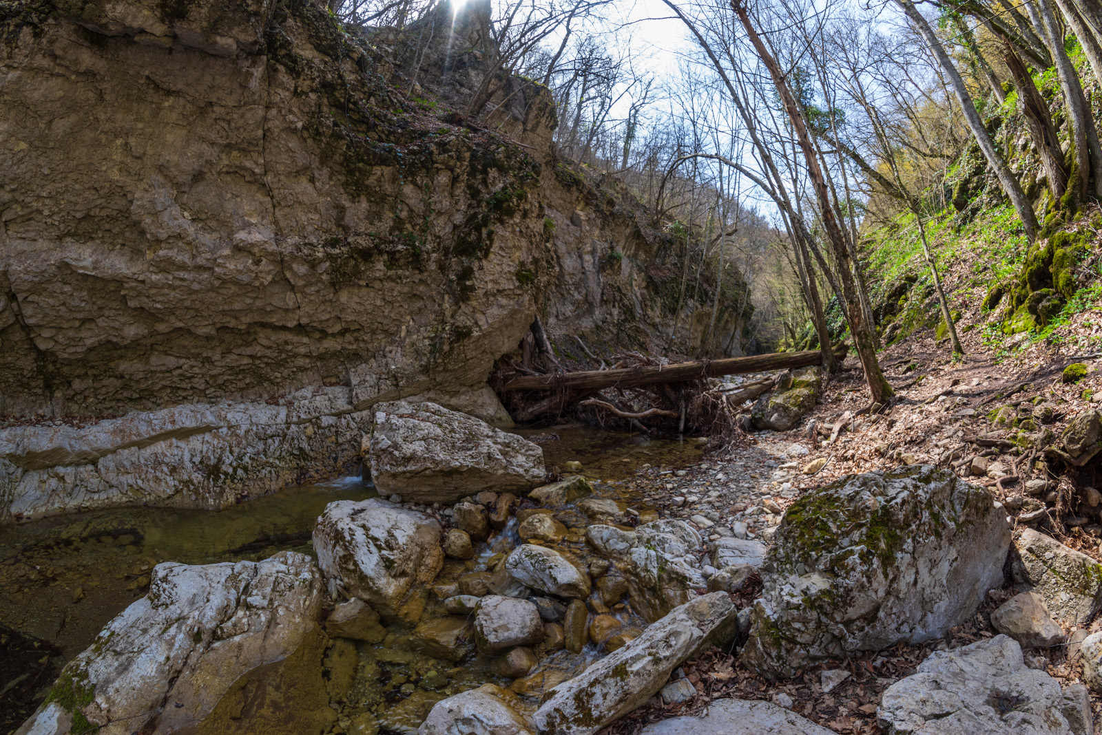 V0000985 1600 — Postimages