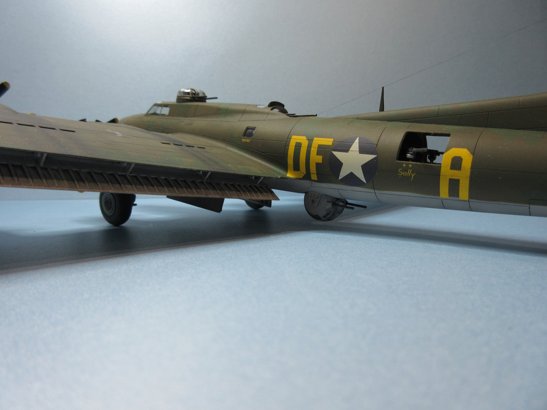 B-17F "Memphis Belle" Revell 1/72 - Ready for Inspection - Aircraft ...