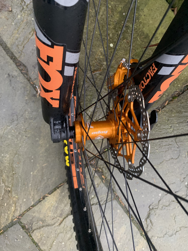 18343 CA1 ECFD 418 C 8908 0 D313 E84773 F — Postimages