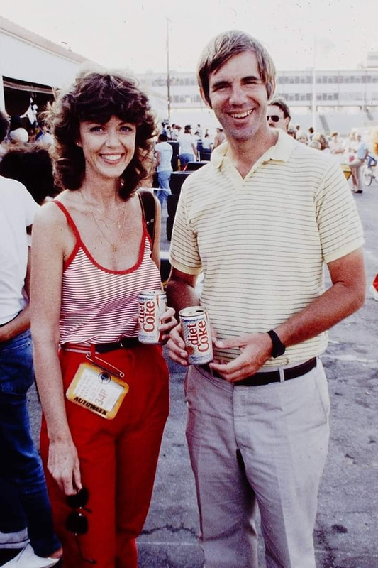 vintage gridgirls6594 Sam Posey et Donna Lester — Postimages