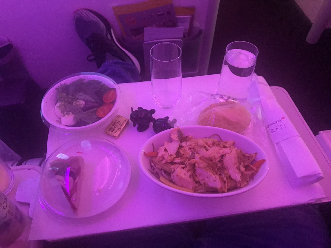 F VS106 Dinner J — Postimages