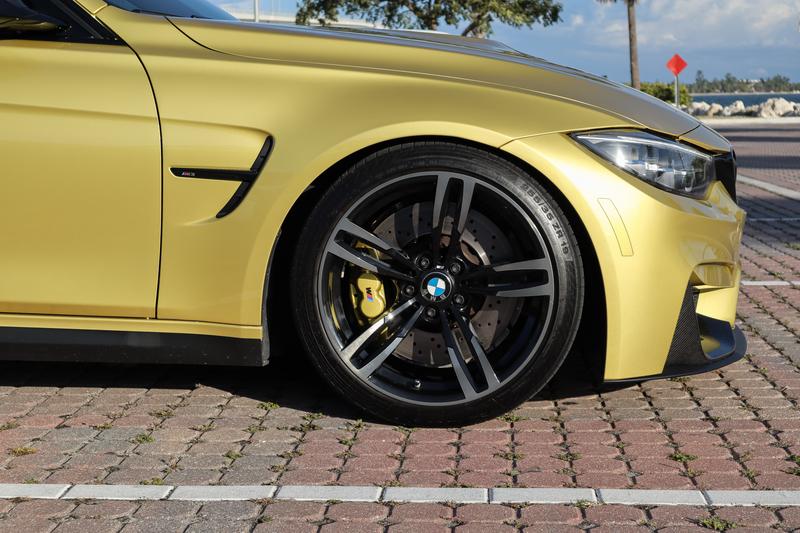 Austin Yellow on Top of Austin Yellow (Heavy in Photos)