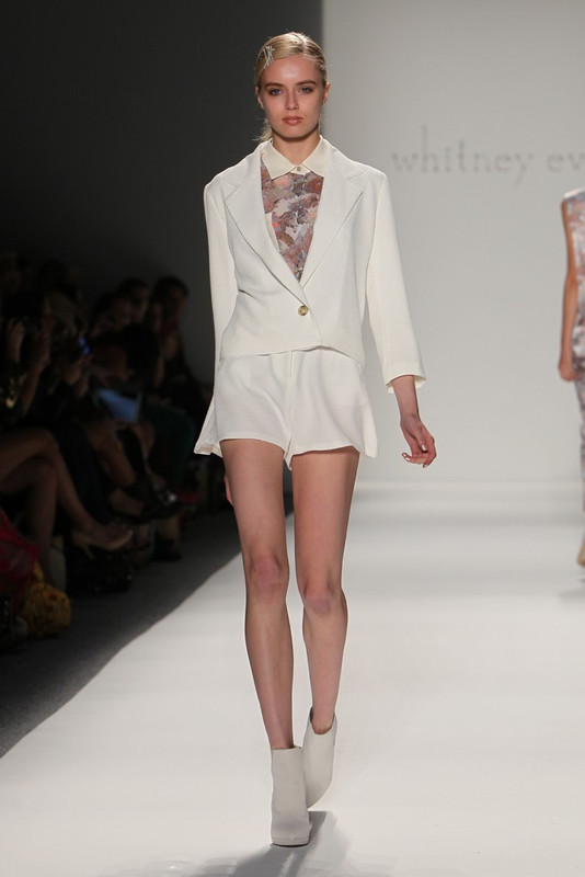 whitney eve02 — Postimages