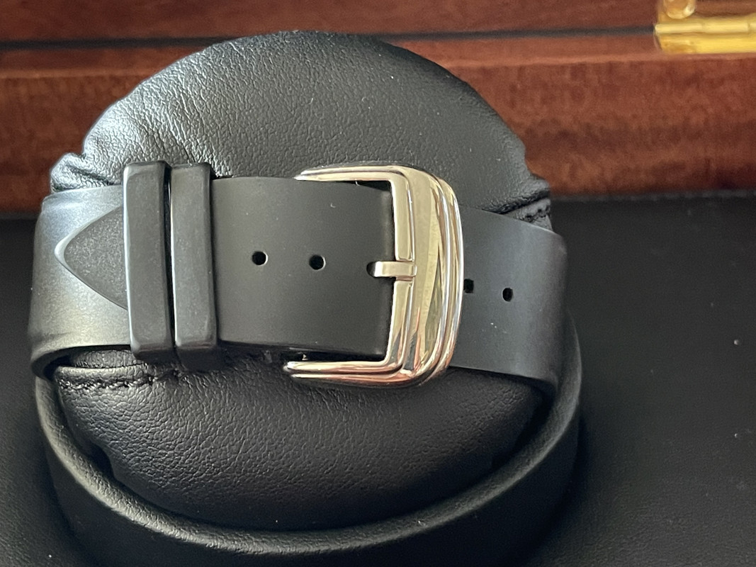 4 E17 A02 F 6881 4 D97 BDD2 F7 AF986 C4 DB3 — Postimages