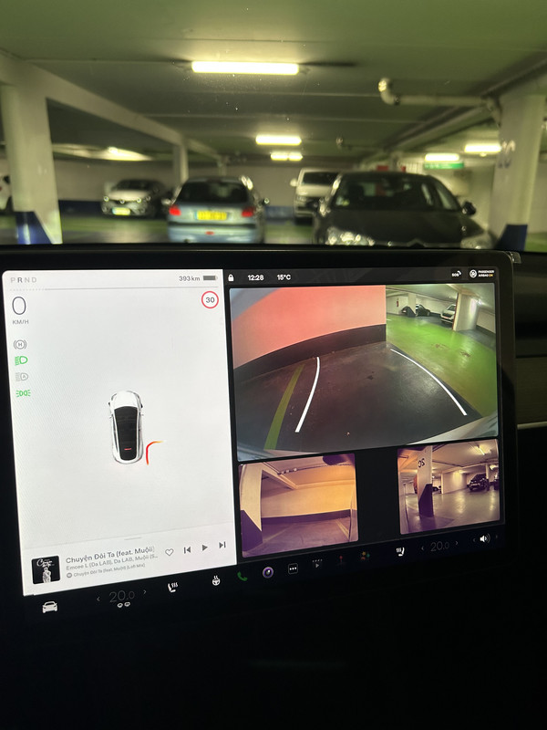 73 B01 BE7 127 B 418 F 9571 9 CE4 C49 BD014 — Postimages